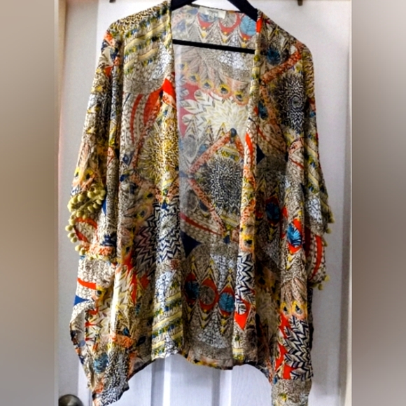 Umgee | Tops | Umgee Bohemian Style Open Front Puff Ball Fringe On ...